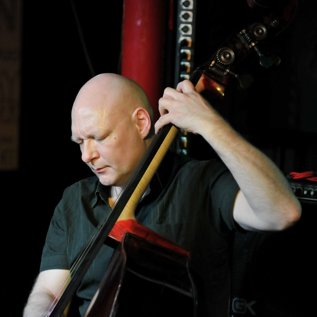 Dan Berglund Songs streamen | RTL+